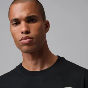 JORDAN Sport Dri-fit Graphic T-shirt - Black