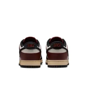 Nike Dunk Low Retro Low Top Sneakers - Brown