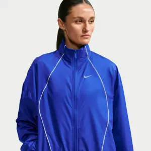 Nike Sportswear Oversized Repel Windbreaker - Blue