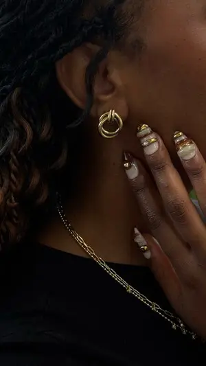 BEADS BY TARA Mini Lucia Earrings