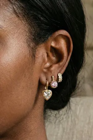 BEADS BY TARA Daphne Leaf Hoops