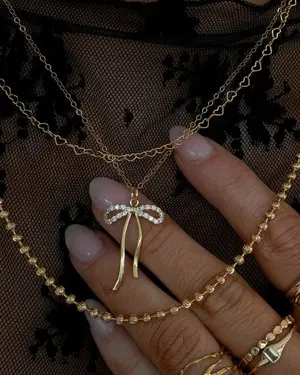 BEADS BY TARA Heartstring Necklace