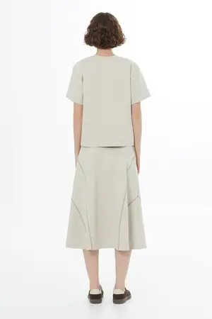 GIZIA Topstitched Embroidered T-shirt