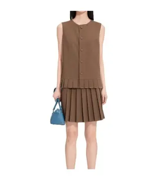 MAISON MARGIELA Pleated Wool Blend Sleeveless Top - Brown