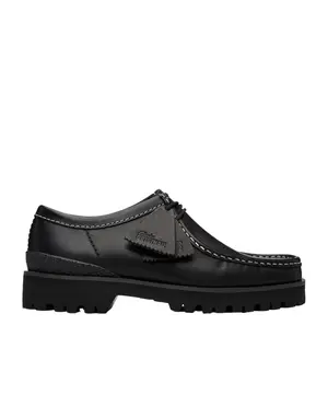 Clarks Walla Yukoner Derby Shoes - Black