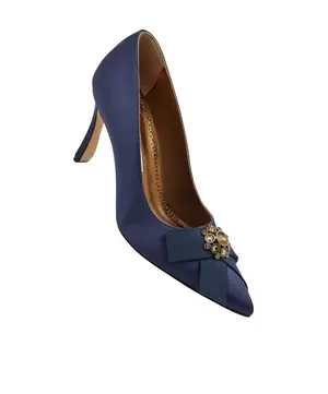Manolo Blahnik Pointed Toe Stiletto High Heels With Bow Detailing - Navy