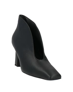 CARLA G. Leather Ankle Boots With Geometric Heel