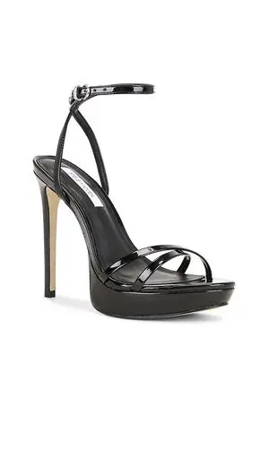 Steve Madden Juni Sandal In Black