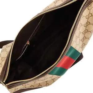Gucci Gg Supreme Medium Bag With Web Ribbon