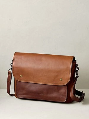 Overland Fairfield Leather Messenger Bag