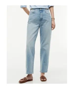 Tommy Hilfiger Logo Plaque Chain-link Tapered Leg Jeans