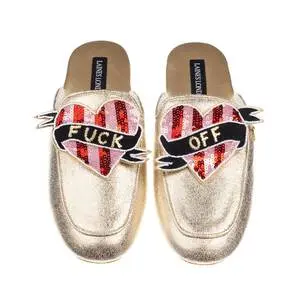 LAINES LONDON Classic Mules With Embellished Heart Brooches - Gold