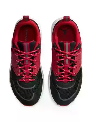 JORDAN Trunner O/s Sneakers