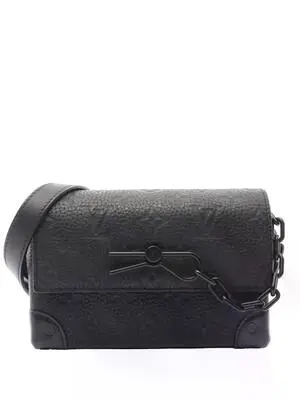 LOUIS VUITTON Monogram Taurillon Steamer Wearable Wallet Crossbody Bag - Black