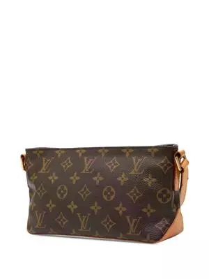 LOUIS VUITTON 2002 Monogram Trotteur Crossbody Bag