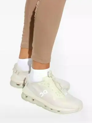 On Cloudze Lace-up Sneakers