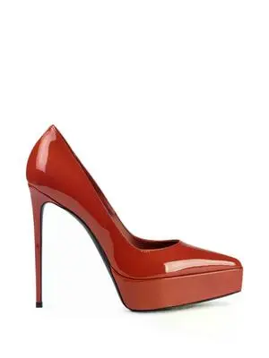 LE SILLA Patent Finish Pointed Toe Pumps