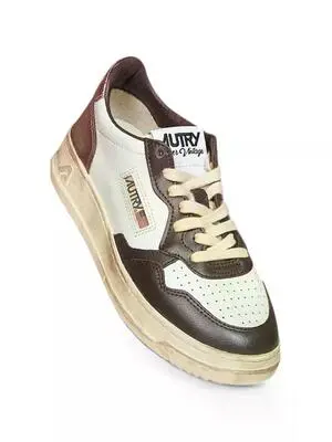 AUTRY Medalist Super Vintage Perforated Sneakers