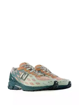 NEW BALANCE 1906w Low-top Sneakers