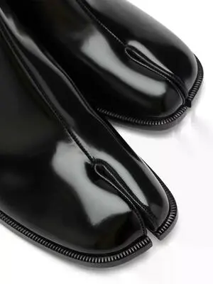 MAISON MARGIELA Tabi Leather Chelsea Boots