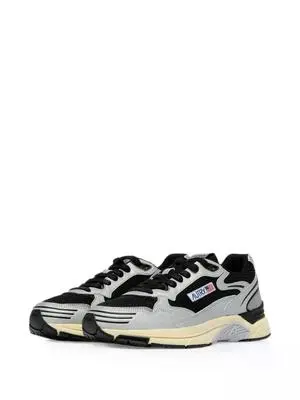 AUTRY Hyperway Panelled Sneakers - Black