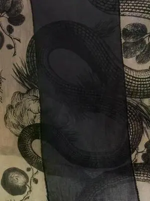 FRIENDLY HUNTING Snake-print Patchwork Scarf