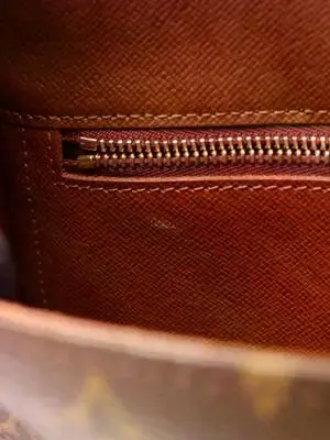 LOUIS VUITTON 2002 Saint Cloud Monogram Shoulder Bag - Brown