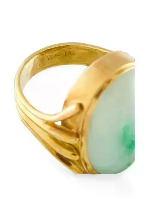 LB EXCLUSIVE 18k Yellow Oval Jade Statement Ring