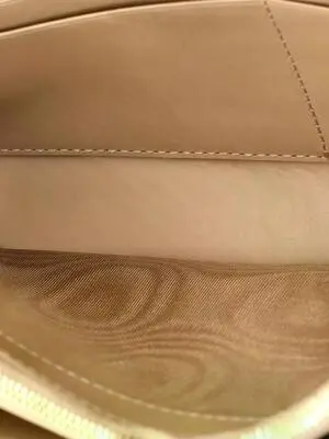 Gucci Envelope Wallet On Chain Ssima Leather Shoulder Bag - Neutrals