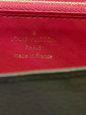 LOUIS VUITTON 2019 Taurillon Capucines Wallet Long Wallets