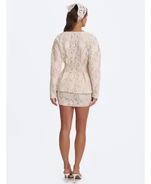 MISS CIRCLE NEW YORK Wenley Cotton Lace Puff Sleeve Cinched Top