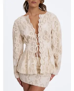 MISS CIRCLE NEW YORK Wenley Cotton Lace Puff Sleeve Cinched Top