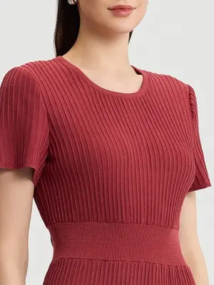 Misook Ribbed Soft Knit Midi Dress