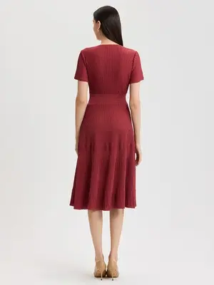 Misook Ribbed Soft Knit Midi Dress