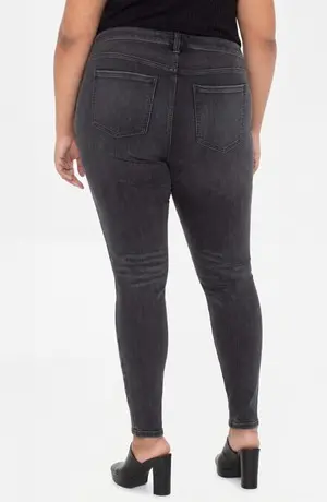 LIVERPOOL Abby Skinny Jeans