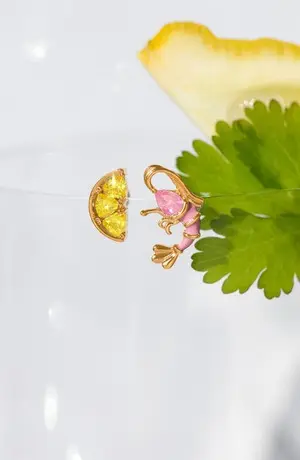 GIRLS CREW Shrimp Cocktail Stud Earrings