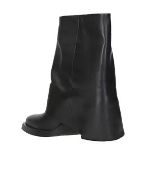 Ash Round-headed Short Boots
