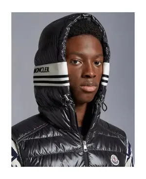 Moncler Clai Down Gilet