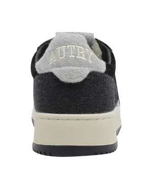 AUTRY Medalist Low Sneakers