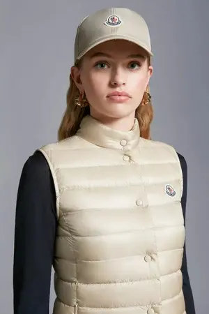 Moncler Liane High-neck Puffer Gilet - Nude