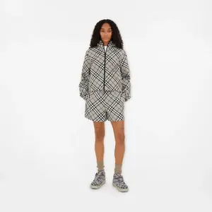 Burberry Checked Hooded Zip-up Reversible Jacket