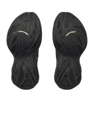 Balenciaga Jet Sneaker