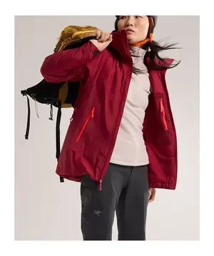 Arc'teryx Beta Gore-tex Jacket