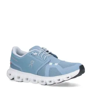 On W Cloud Lace-up Sneakers