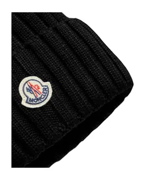 Moncler Logo Patch Knitted Beanie