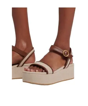 GIANVITO ROSSI Solid Color Leather Sandals