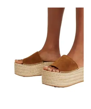 GIANVITO ROSSI Handmade Suede Sandals