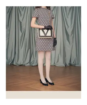 Valentino Garavani Logo Waistband Tights
