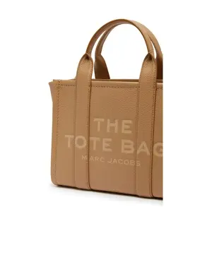 Marc Jacobs Logo Shoulder Bag