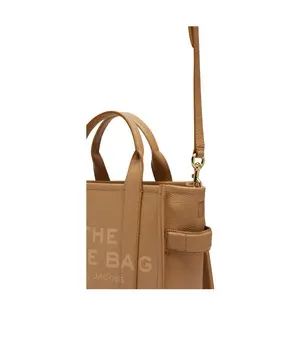 Marc Jacobs Logo Shoulder Bag